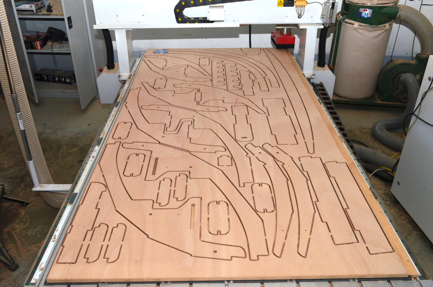 CNC cutting – François Vivier Architecte Naval